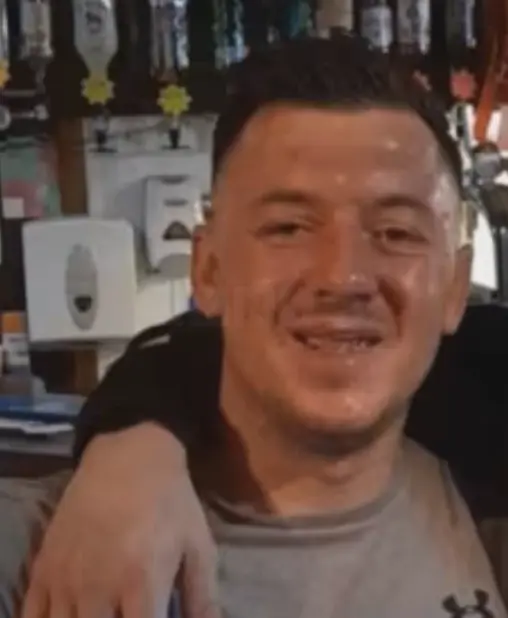Police Continue to Search for Missing Aberdare Man, Ricky Harris - UK ...