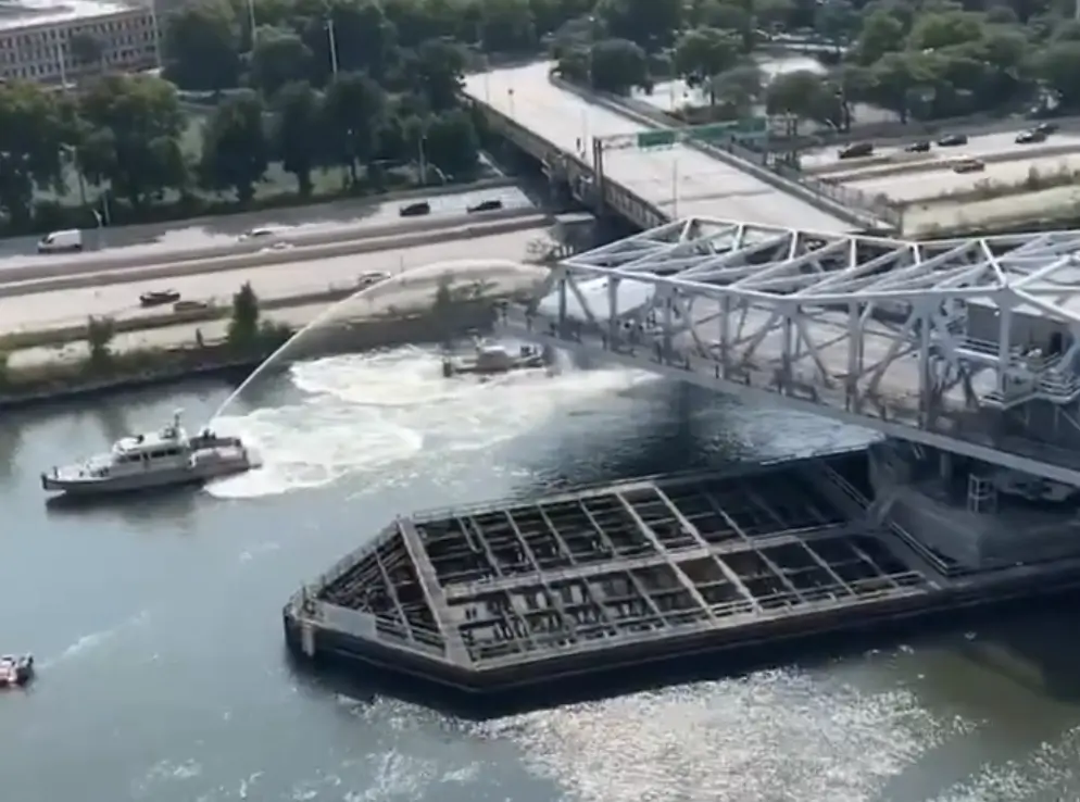 Third Avenue Bridge Closed in All Directions Due to Overheating ...