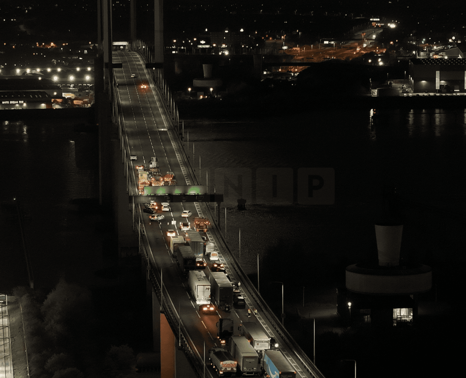 Breaking: Traffic being held on M25 QE2 Bridge Due to Police Incident ...