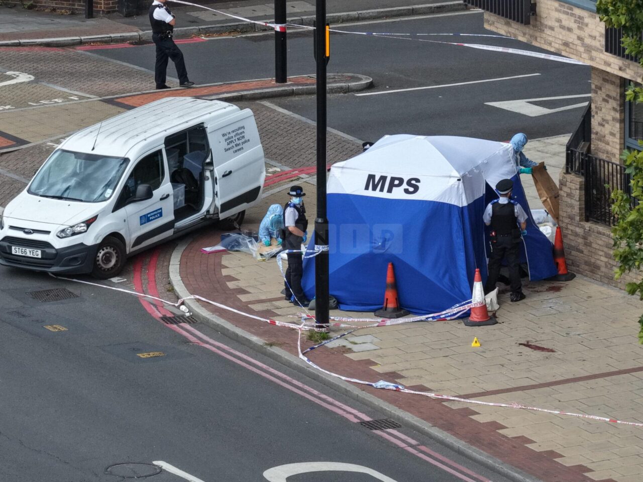 Three People Rushed to Hospital After Triple Stabbing on Old Kent Road ...