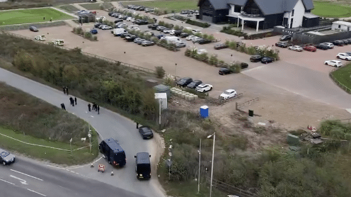 Body Found in Rainham Following Missing Person Alert – UK News in Pictures